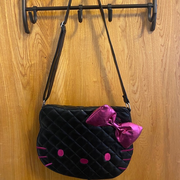 Hello Kitty | Bags | Hello Kitty Crossbody | Poshmark